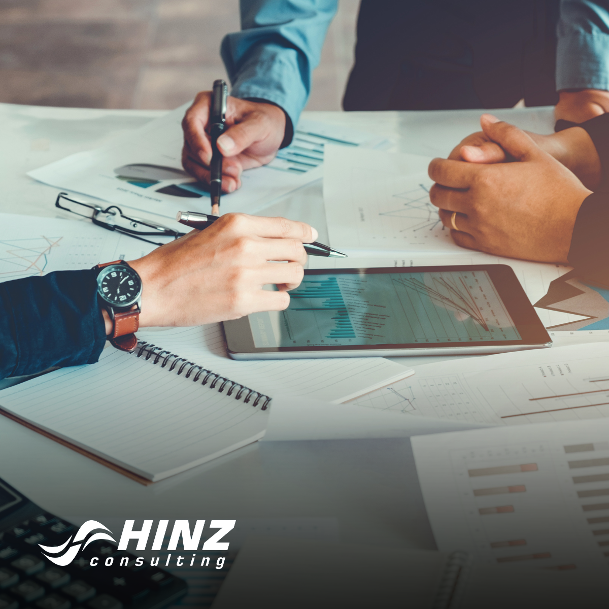 Generative AI's Contribution to GovCon Strategy - Hinz Consulting