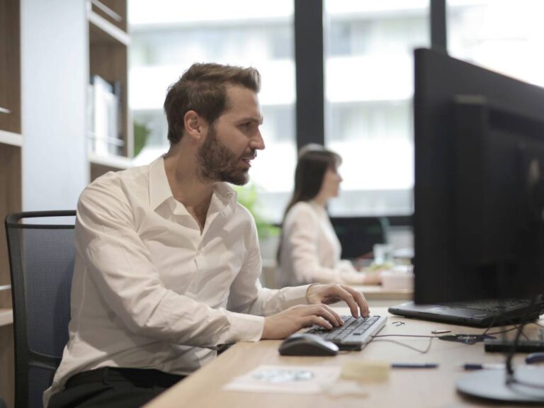 Understanding Government Contractor Labor Rates